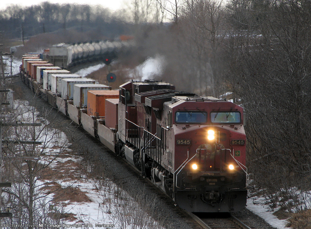 CP 9545 East at Lobo.